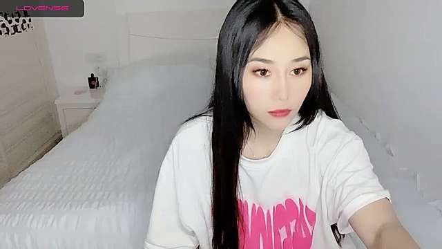 Annie-CoCo Stripchat Webcam Model - Profile & Free Live Sex Show ...