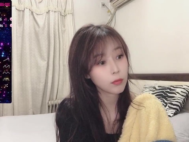 Sabrina-AA Stripchat Webcam Model - Profile & Free Live Sex Show ...